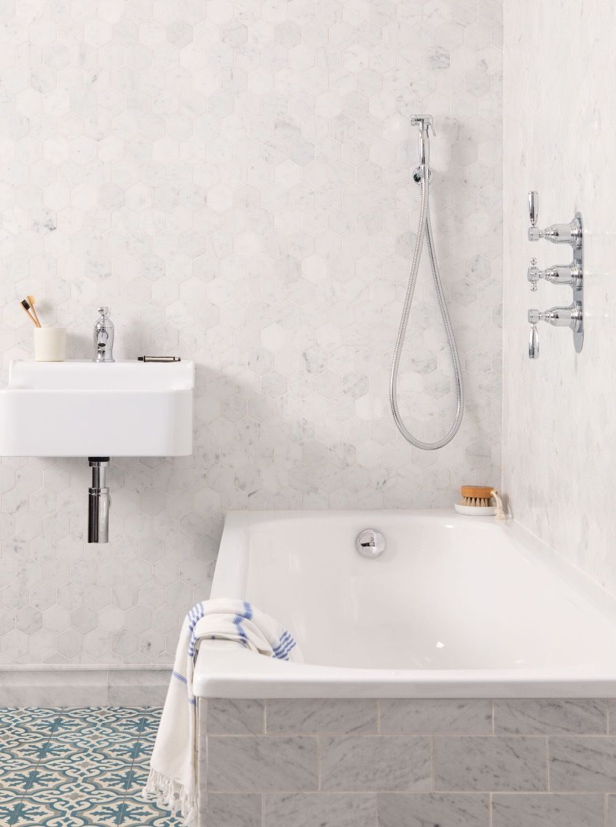Built-In Baths | Claybrook | Free Delivery