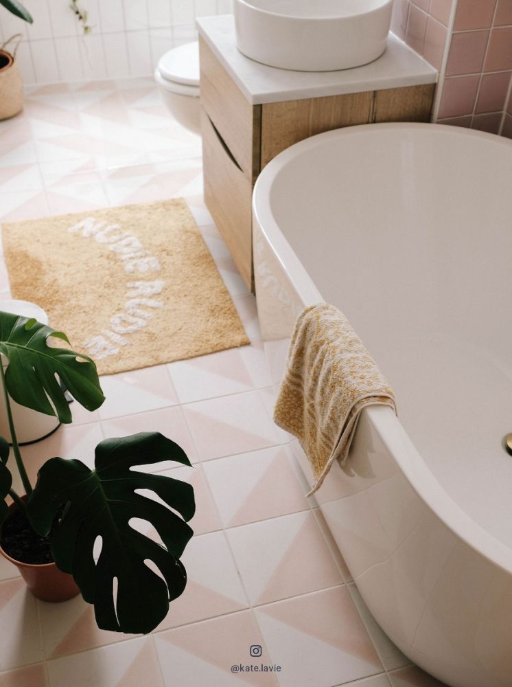 Semaphore Celeste 20x20cm | Pink Patterned Porcelain Tile