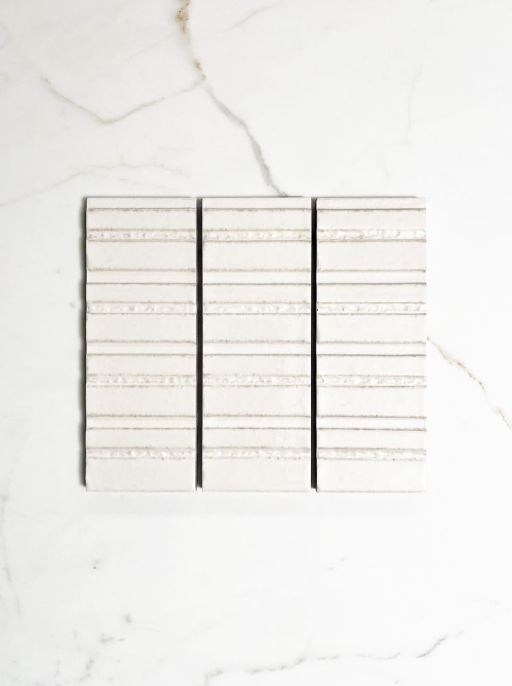 West Ridge Clark Ridged 7.5x20cm | White Pitted Brick Wall Tile