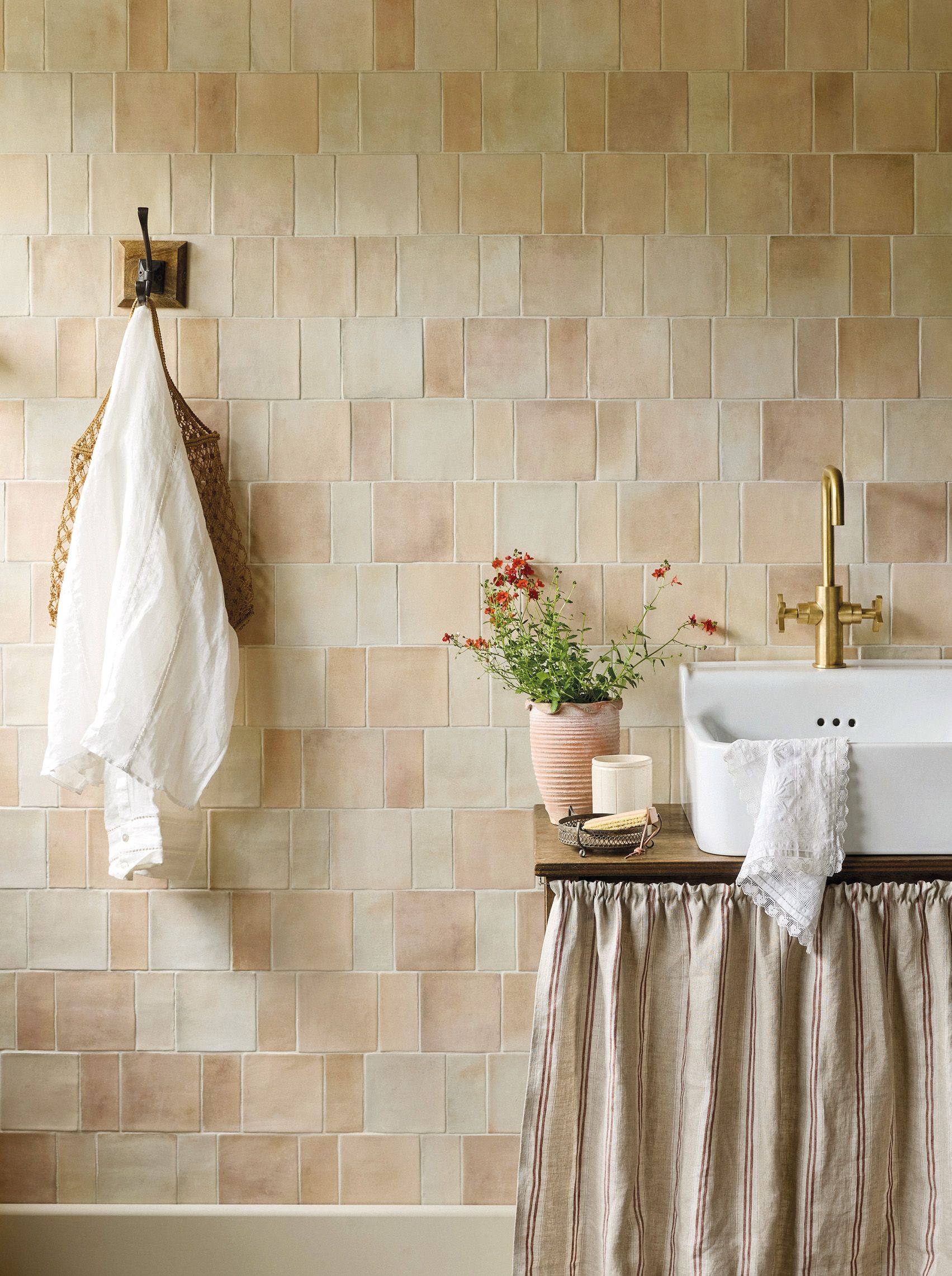 Barnfield Sand 12.2x12.2 | Terracotta Zellige Style Wall Tile