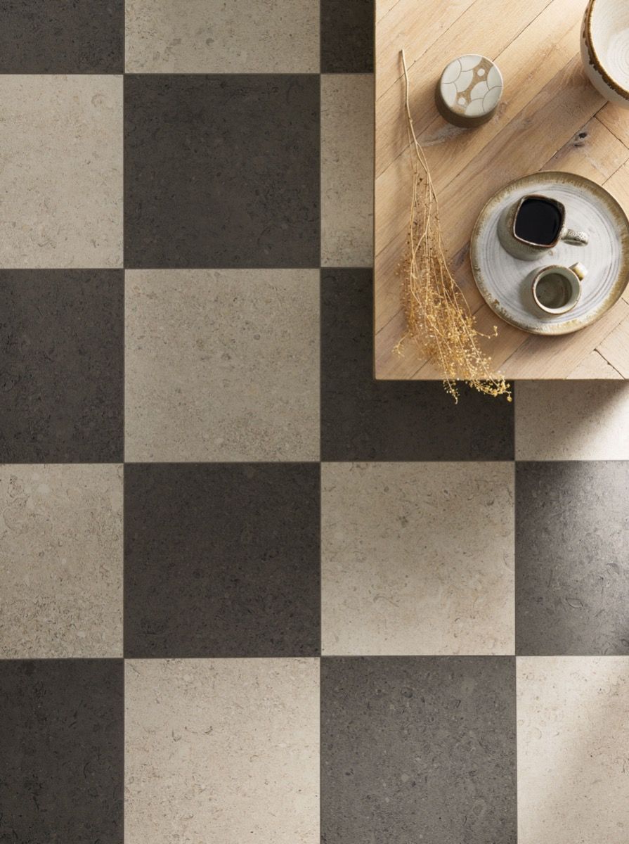 Cockleshell Boulder 30x30cm | Dark Grey Limestone Effect Tile