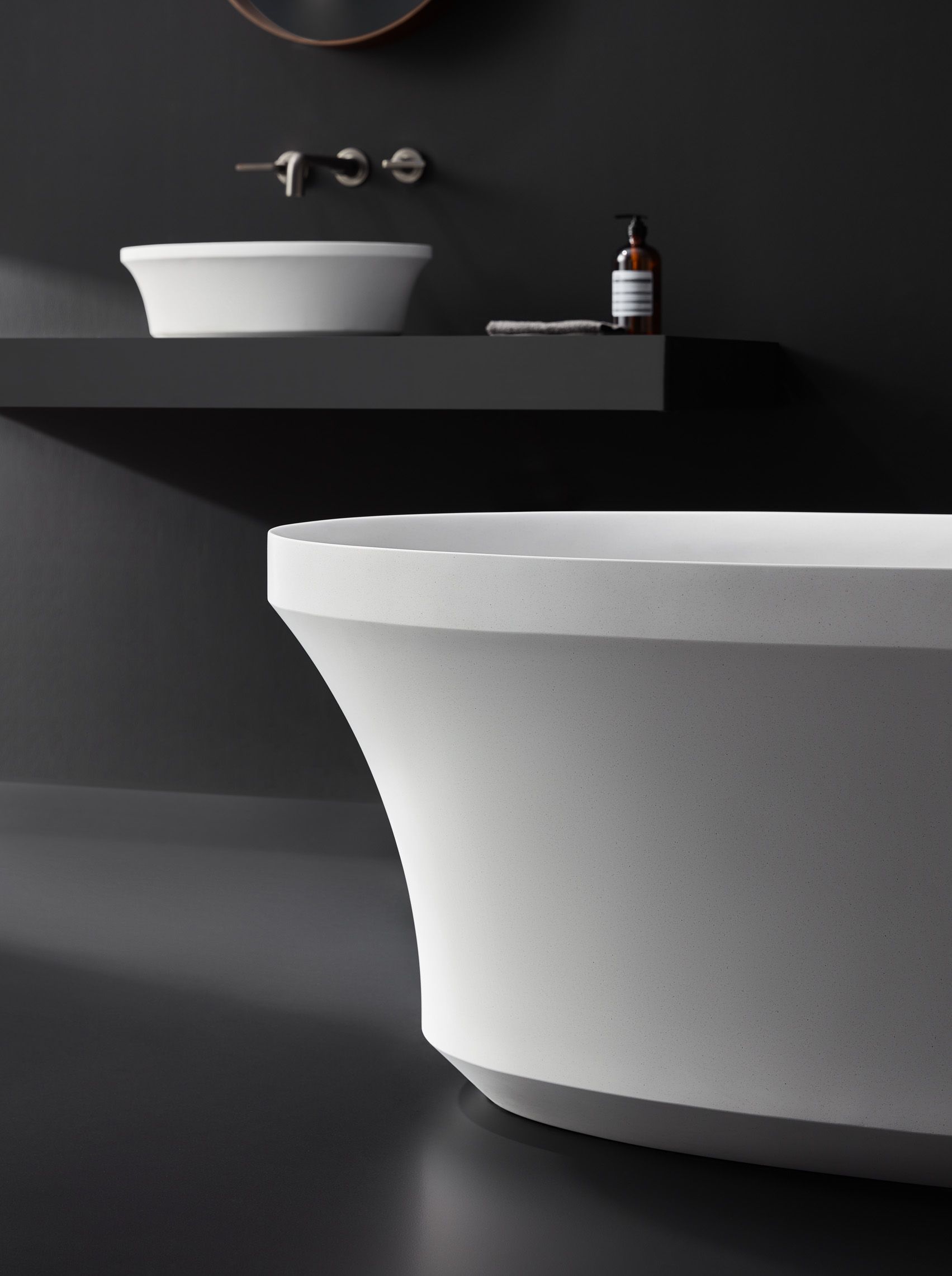 Flute MarbleForm Freestanding Bath