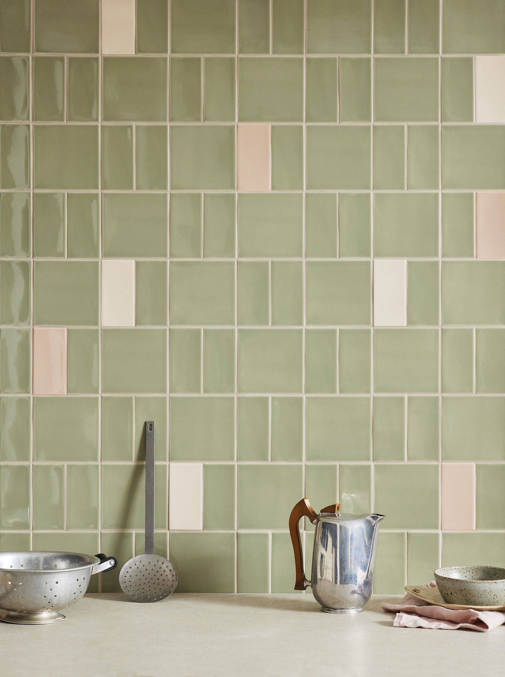 Idillio Olive Gloss | Olive Glazed Metro Wall Tile