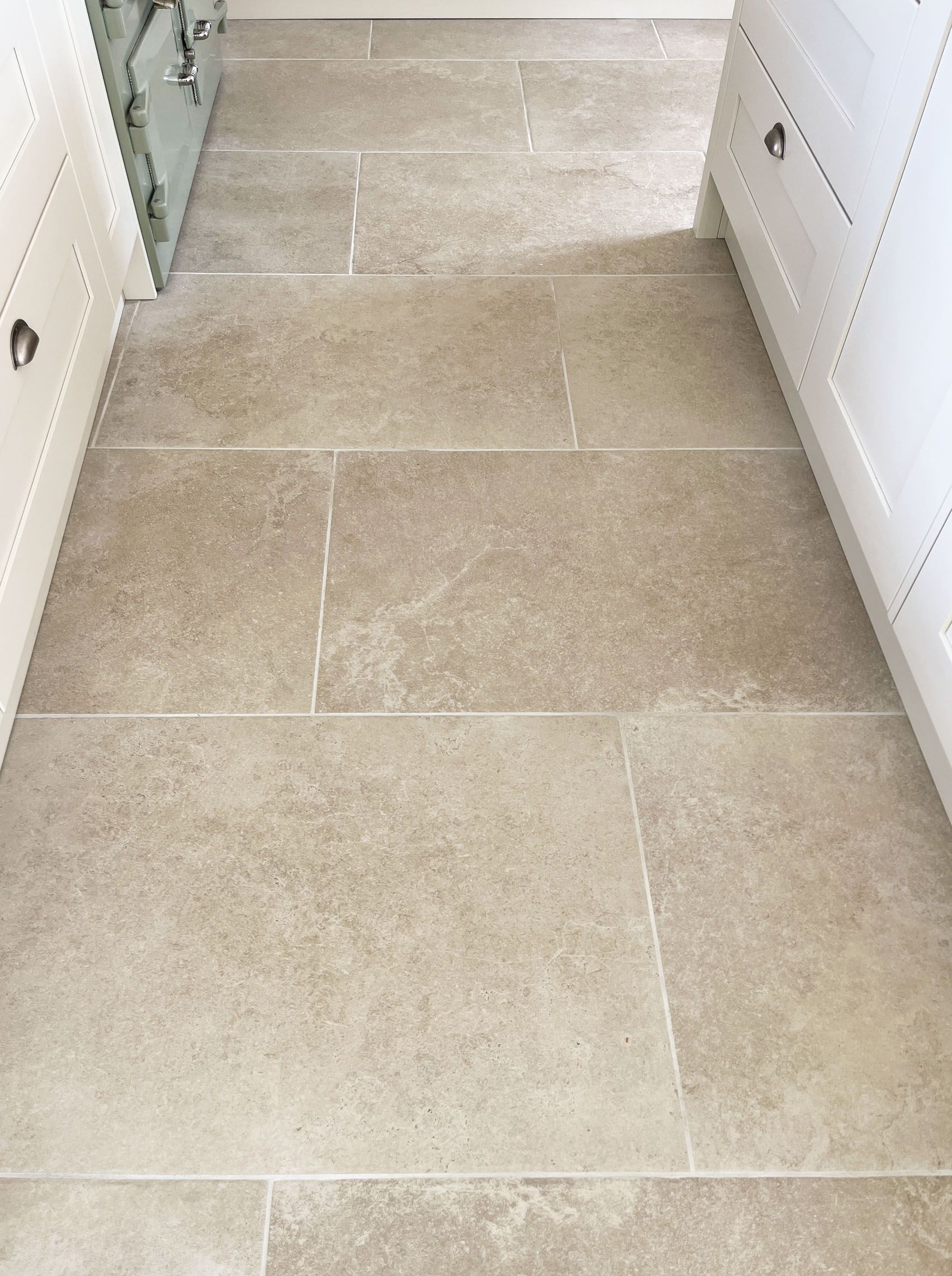 Merestone Lime 90x60cm | Limestone Effect Porcelain Tile