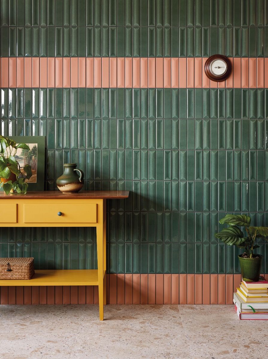 Scolpito Verde Gloss | Green Glazed Relief Mosaic Wall Tile
