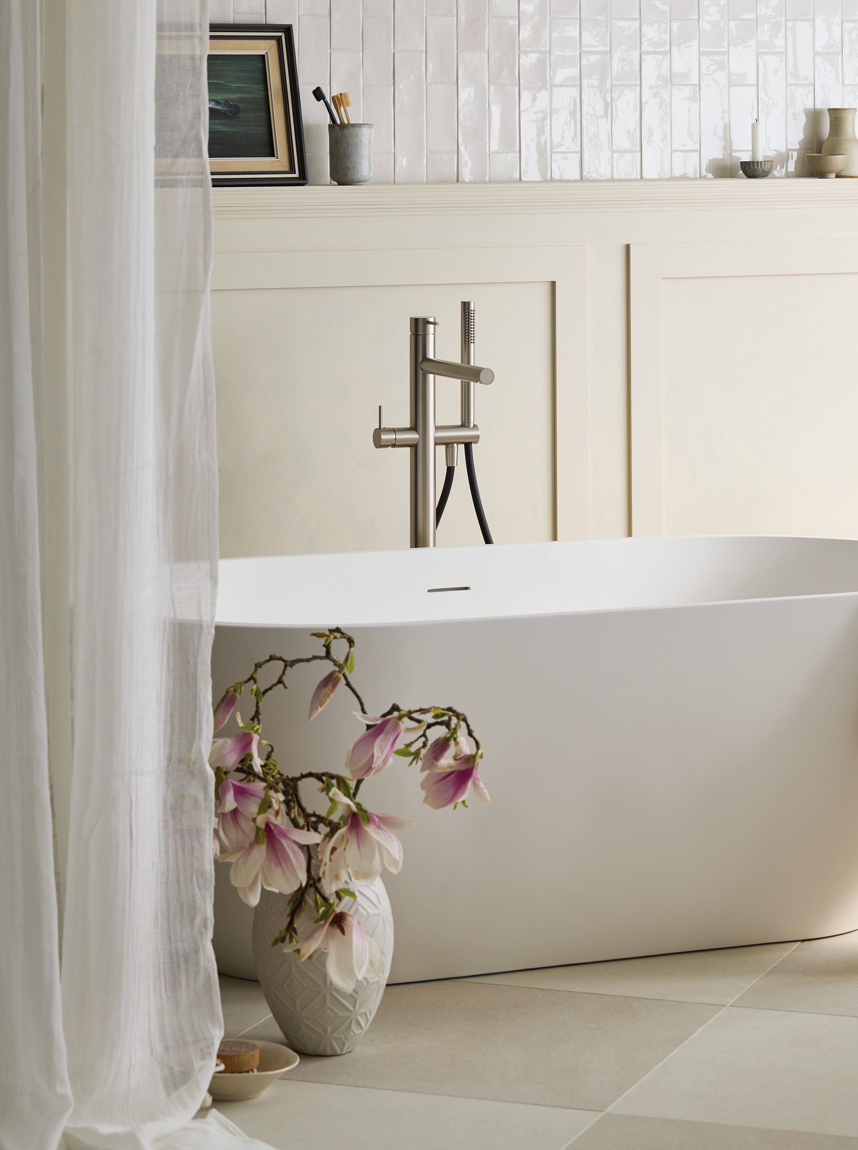 Stratus Composite Stone Freestanding Bath