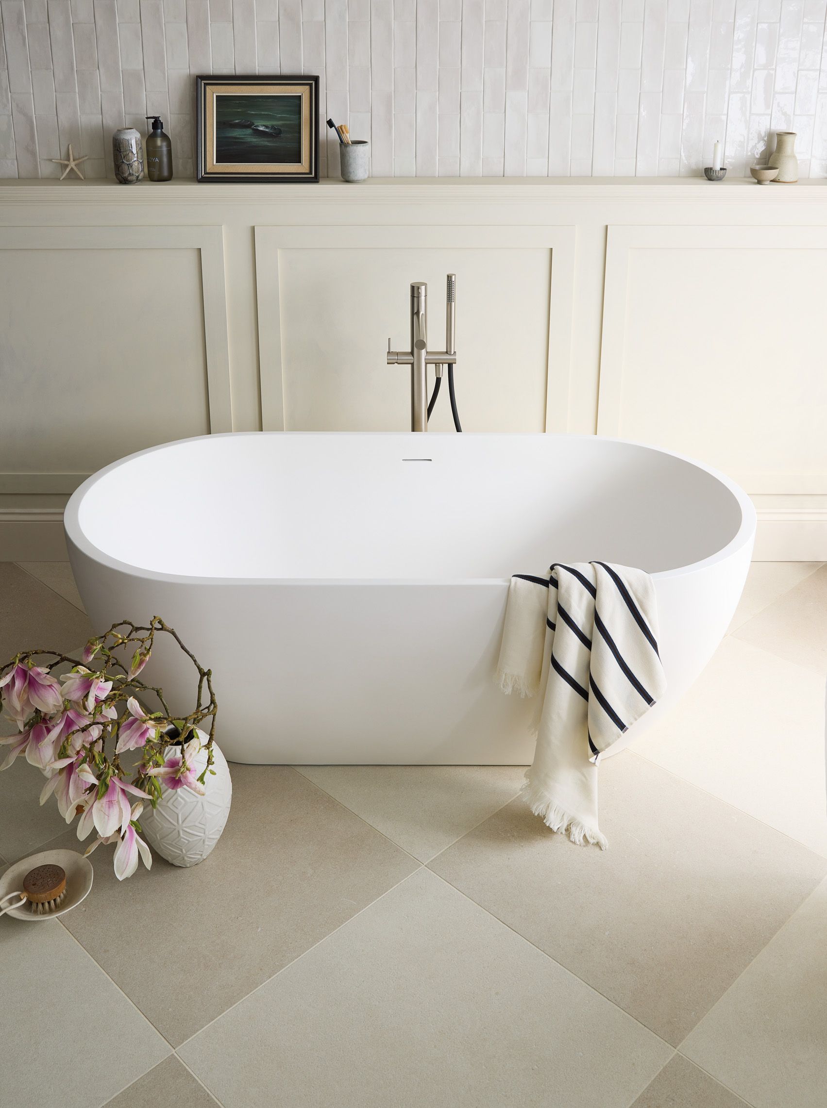 Stratus Composite Stone Freestanding Bath