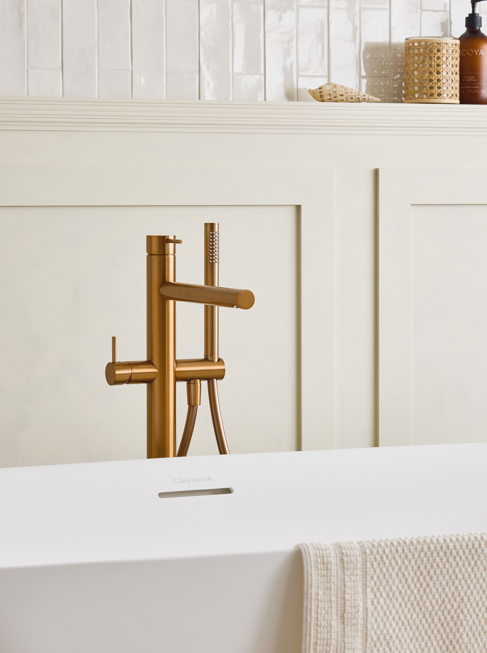 Hockley Brook Mono Floor Standing Bath Mixer Tap Levers