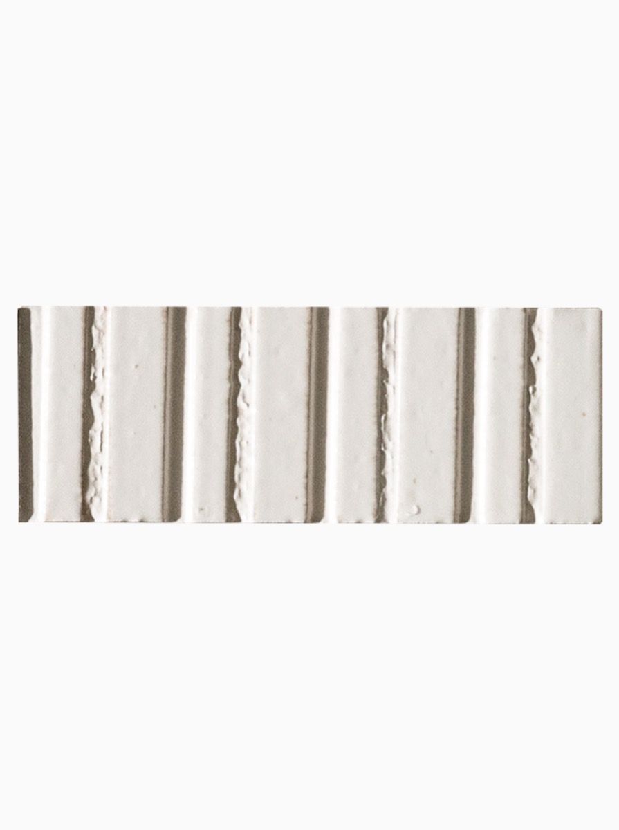 West Ridge Clark Ridged 7.5x20cm | White Pitted Brick Wall Tile