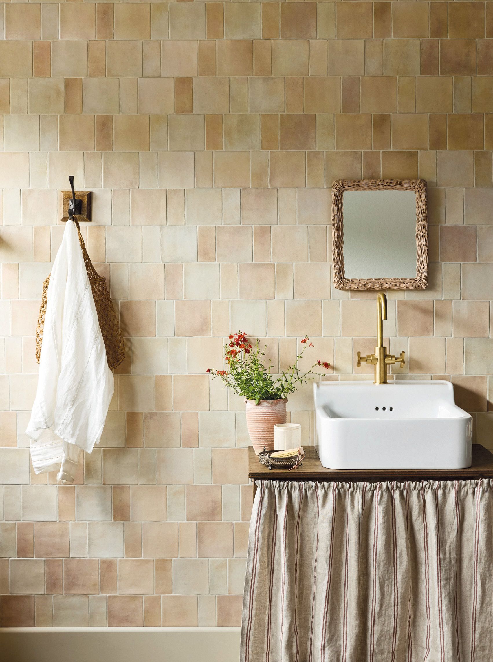 Barnfield Sand 12.2x12.2 | Terracotta Zellige Style Wall Tile