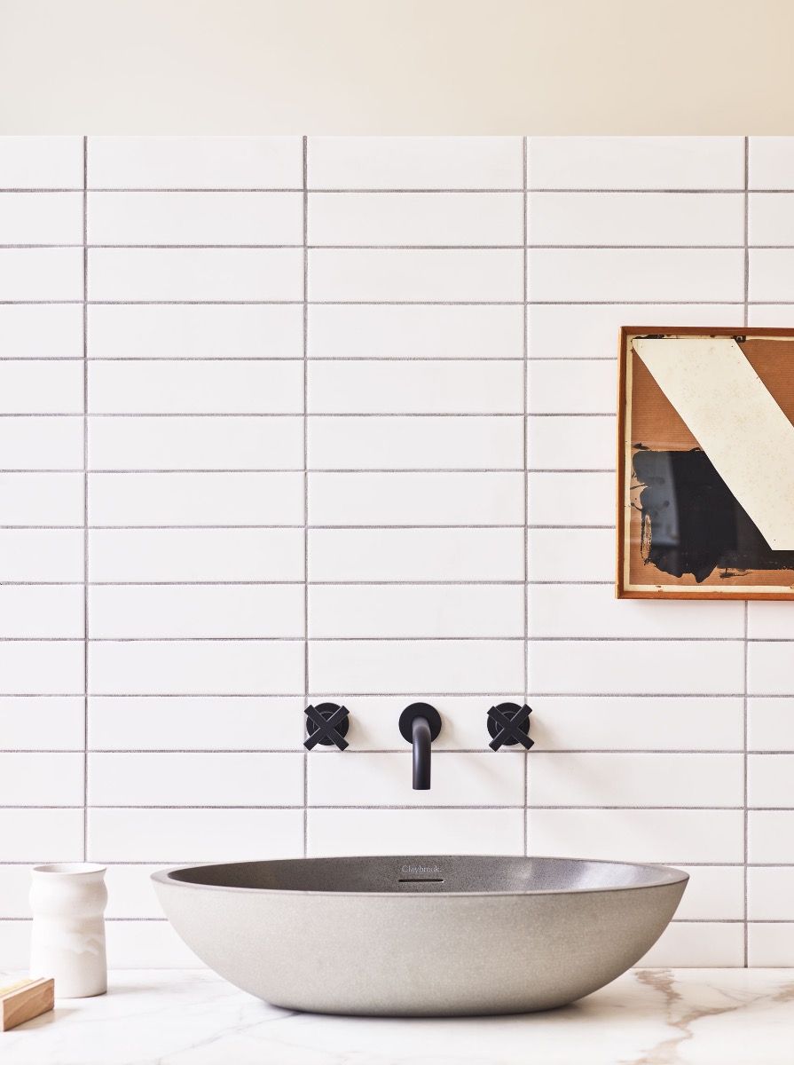 Charon Minor Oval Basin | Marbleform | Basins | Claybrook