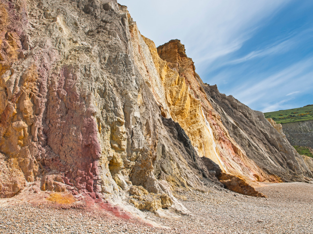 Look of the moment - Alum Bay Colours